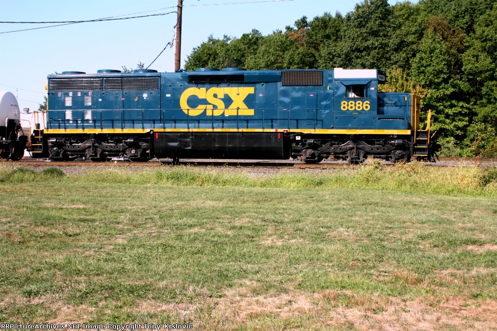 CSX 8886